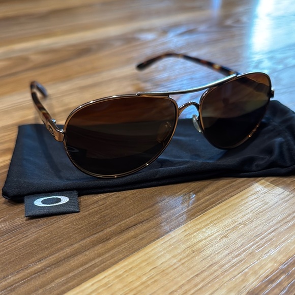 Oakley | Accessories | Oakley Brown Aviator Sunglasses Tie Breaker | Poshmark
